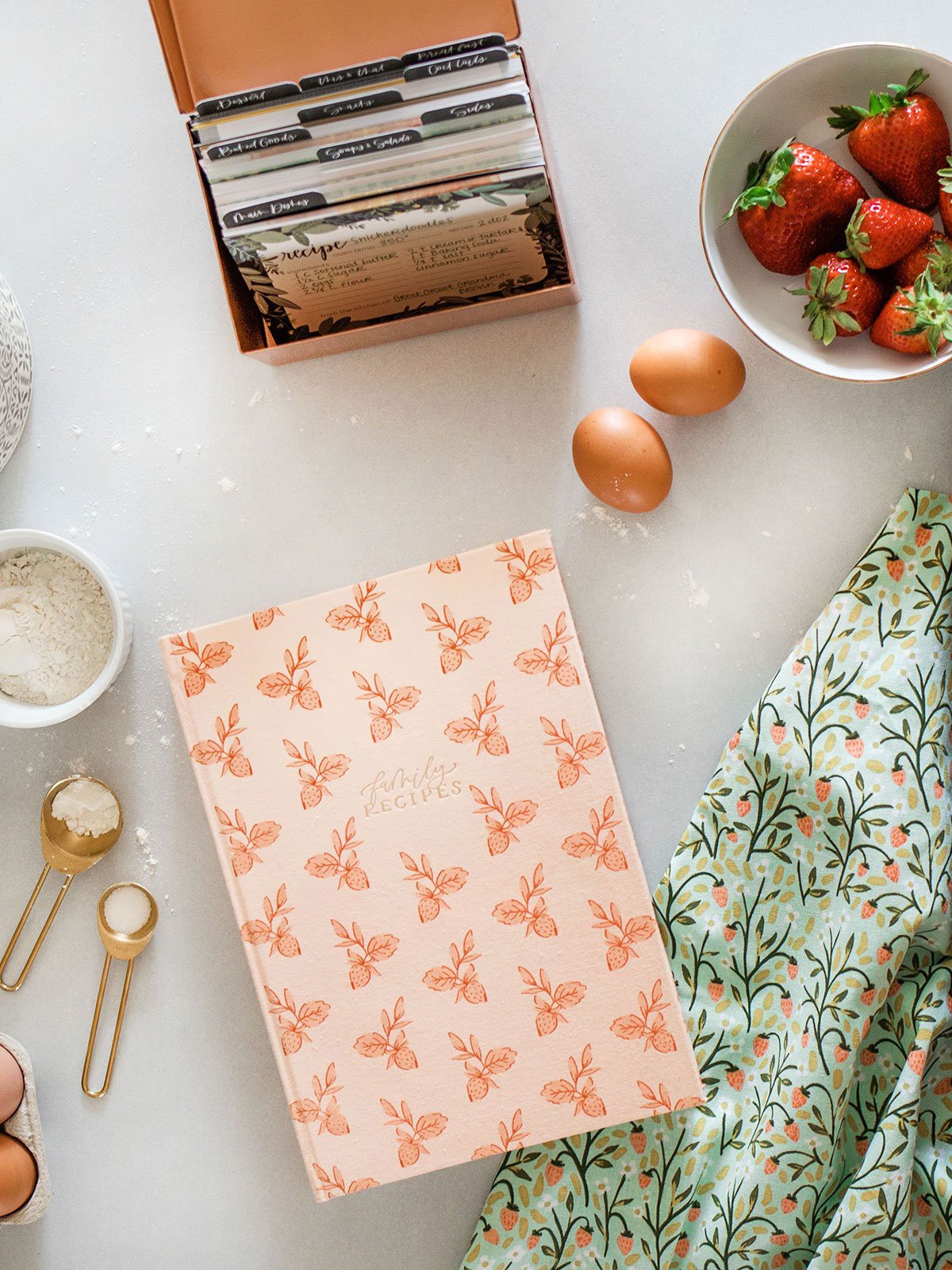 Hostess Guide Gift – The Paper Canopy